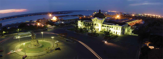 Breve Historial dos CFM - CFM - Caminhos De Ferros de Moçambique